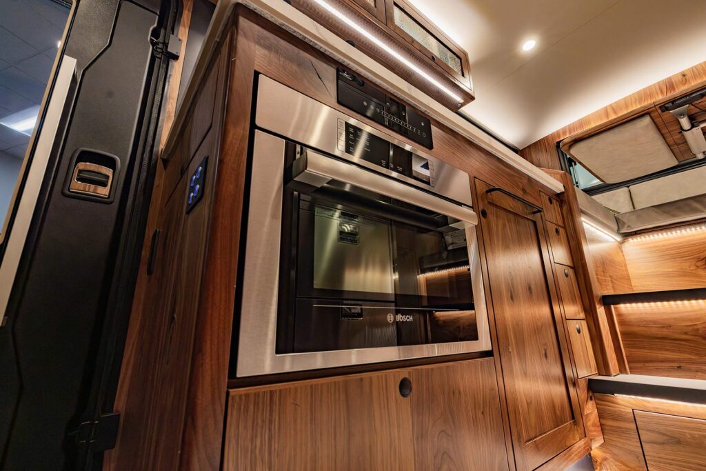 LTX Explore – Luxury Overland Vehicles | EarthRoamer RVs