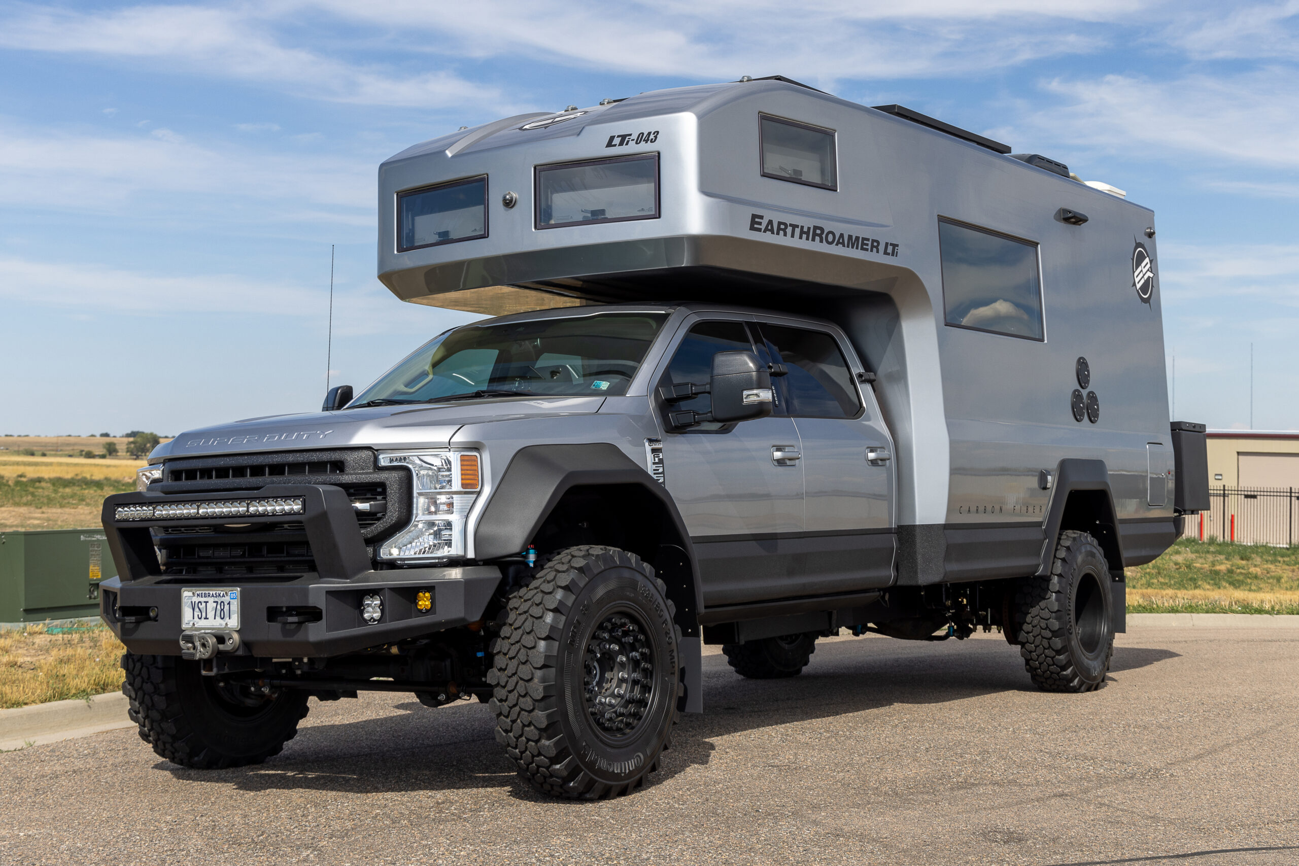 EarthRoamer LTi-043: Where Luxury Meets the Wild