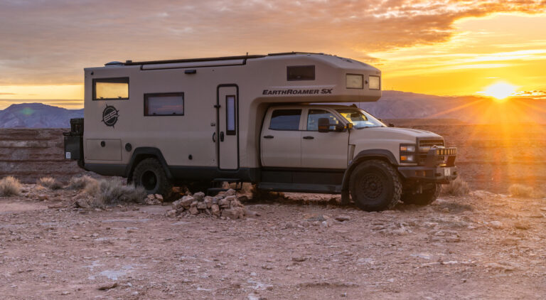 SX Explore – Ultimate Overland RV | EarthRoamer Expedition Vehicles